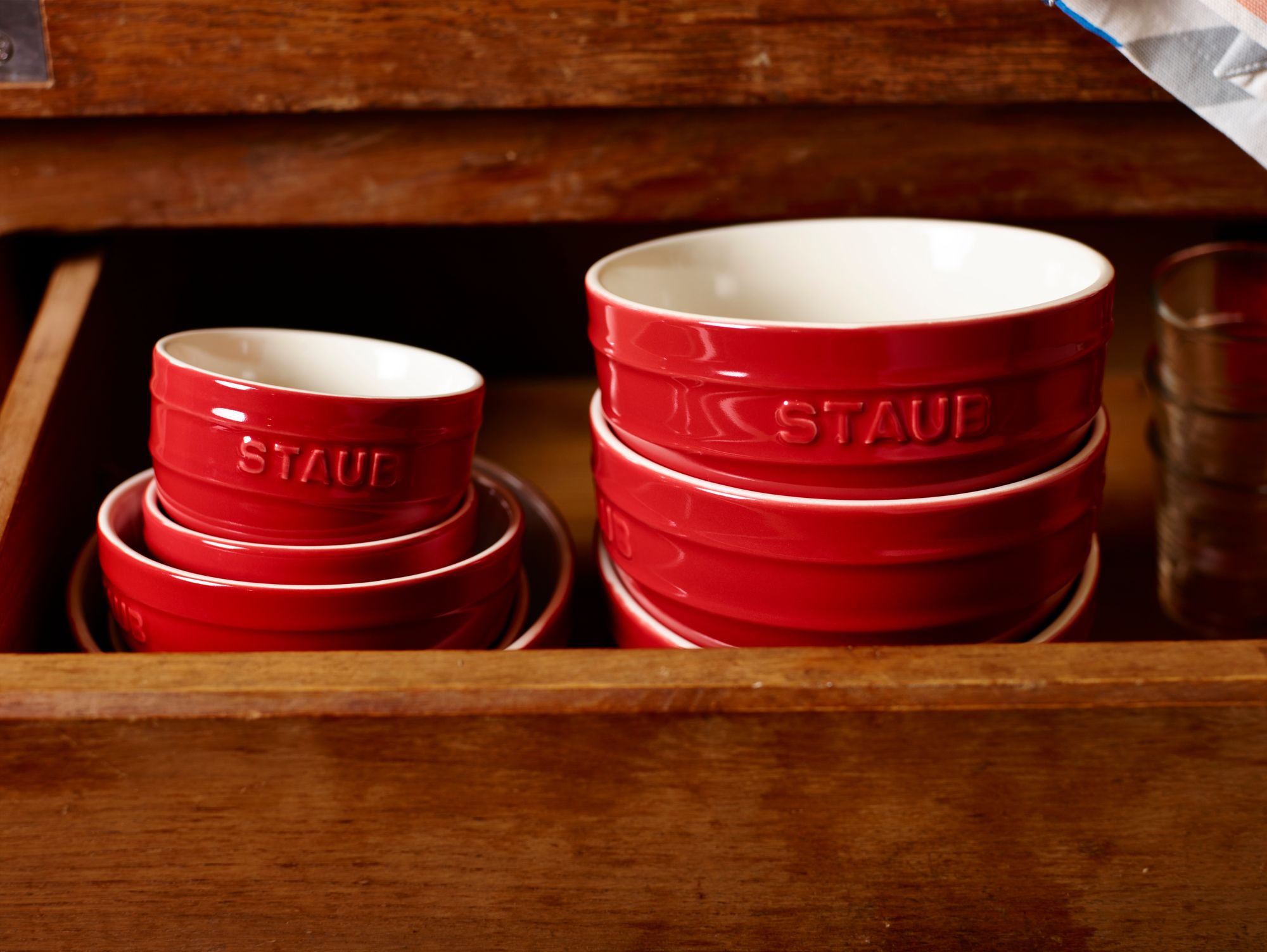 Staub Ceramic Round Ramekin 2pc 8cm Cherry